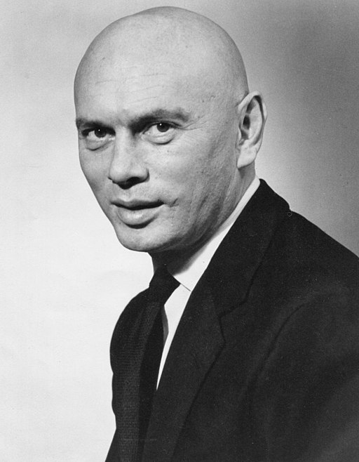 Yul Brynner biography - All his movies and acting style - Private life