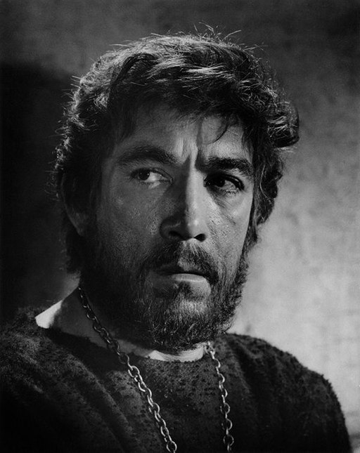 Anthony Quinn - Biography and analysis of his movie career
