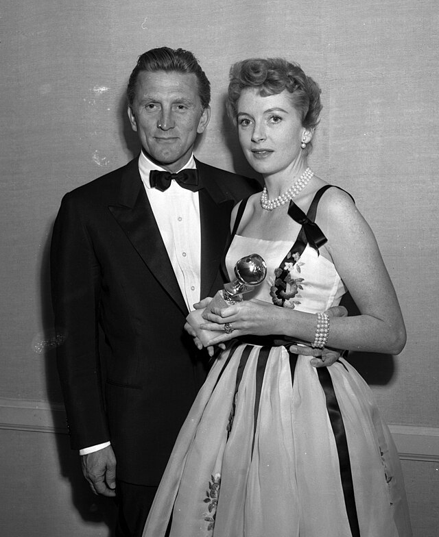 Kirk Douglas - Biography and Analysis of his Movie Career