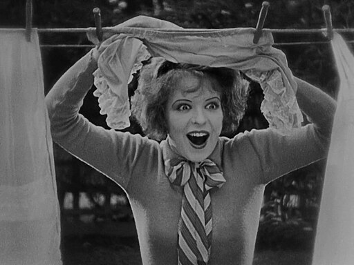 Clara Bow - Biography and career overview - Her movies and quotes