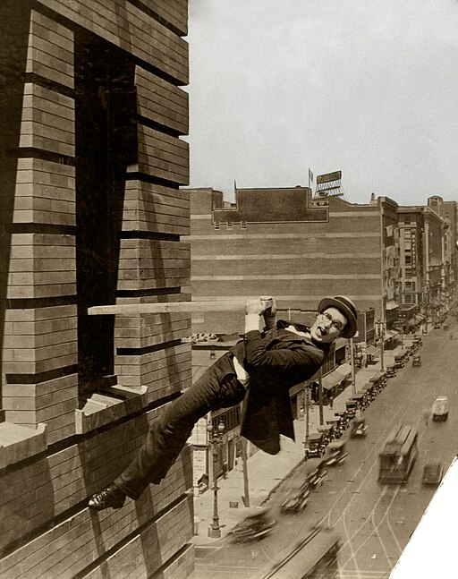 Safety Last - Classic masterpiece of comedy with Harold Lloyd - 1923