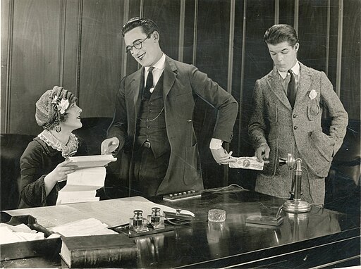 Safety Last - Classic masterpiece of comedy with Harold Lloyd - 1923