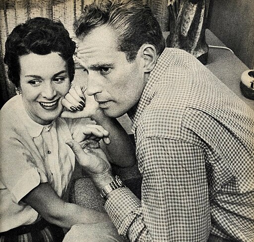 Biography of Charlton Heston - His movies and personal quotes