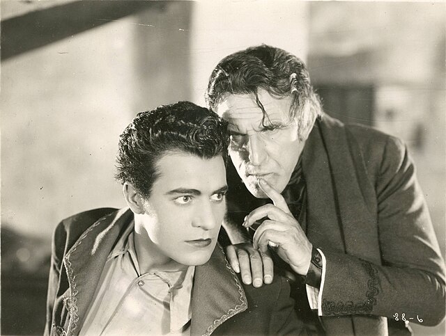 Gilbert Roland - Biography and movie career - All his movies