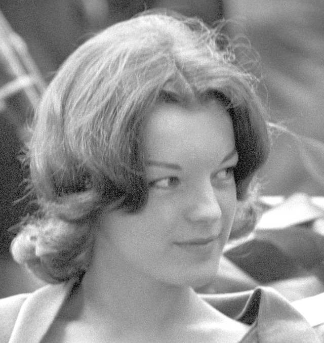 Romy Schneider - Biography and movie career - Movies, quotes, images