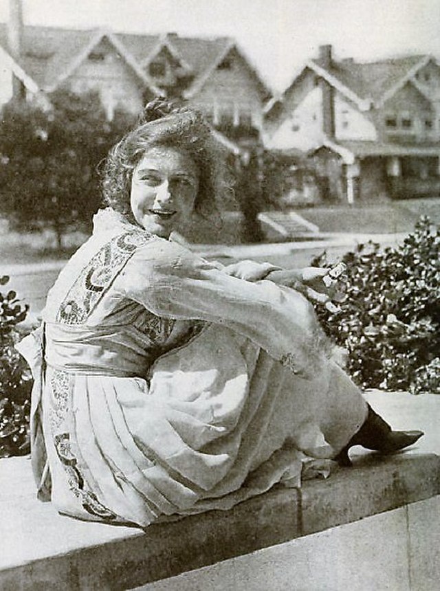 Dorothy Gish - Biography and movie career - Her movies, quotes, images