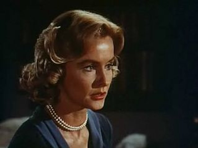 Dina Merrill - Biography and movie career - Her movies and quotes