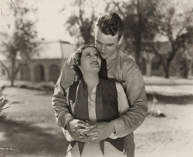 Biography of Ruth Hall - Her movies and personal life - Images