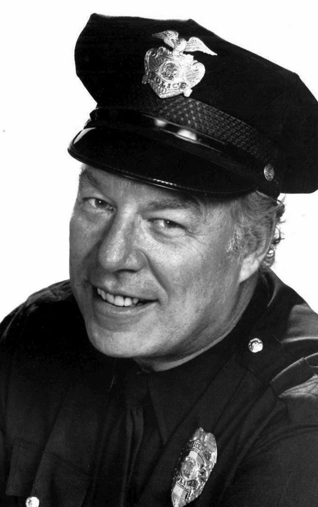 George Kennedy - Biography and acting career - His movies and quotes